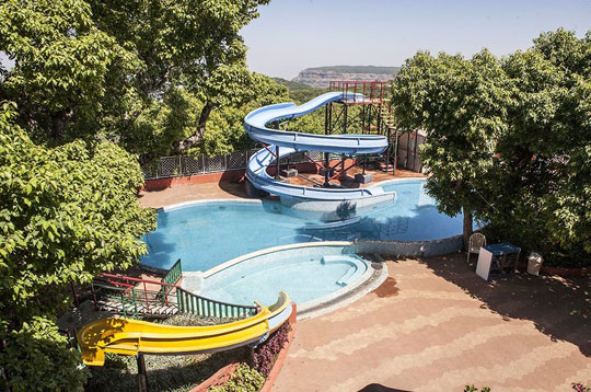 Hotel Parkyard Mahabaleshwar | Mahabaleshwar Hotels